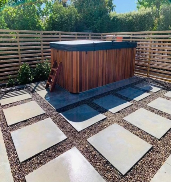 Spa Pools Hastings, Sapphire Spas Showroom, Bermuda Lifestyle