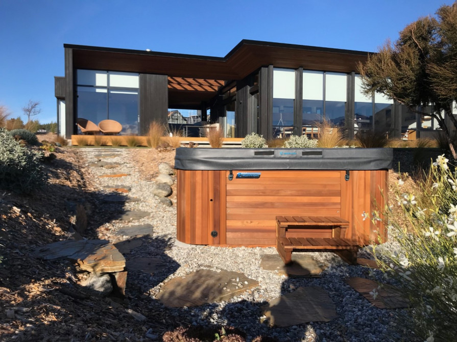 What Are The Benefits Of Timber vs Composite / Plastic Spa Cabinets ...